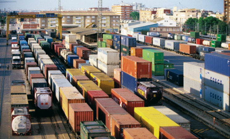 ¿Qué son y cómo funcionan las terminales intermodales? | Logistica Flexible